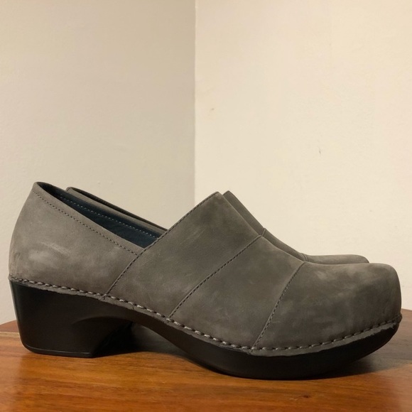 Dansko | Shoes | Dansko Grey Leather Clog Size 758 39 | Poshmark